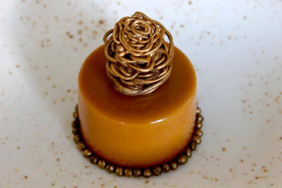 Summer in the pastry kitchen of Helen Vass | cacao-barry.com