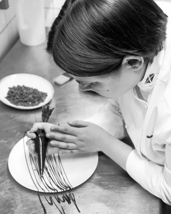 Helen Vass, the pastry magician from Scotland | cacao-barry.com