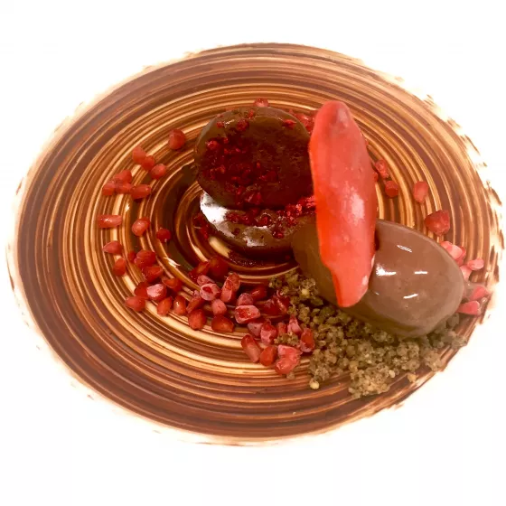 Summer in the pastry kitchen of Helen Vass | cacao-barry.com